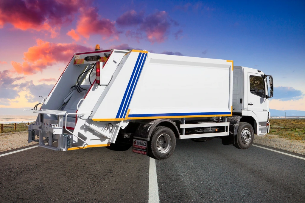 Fixed Compactor Garbage Transfer Stations - Engitech Enviro